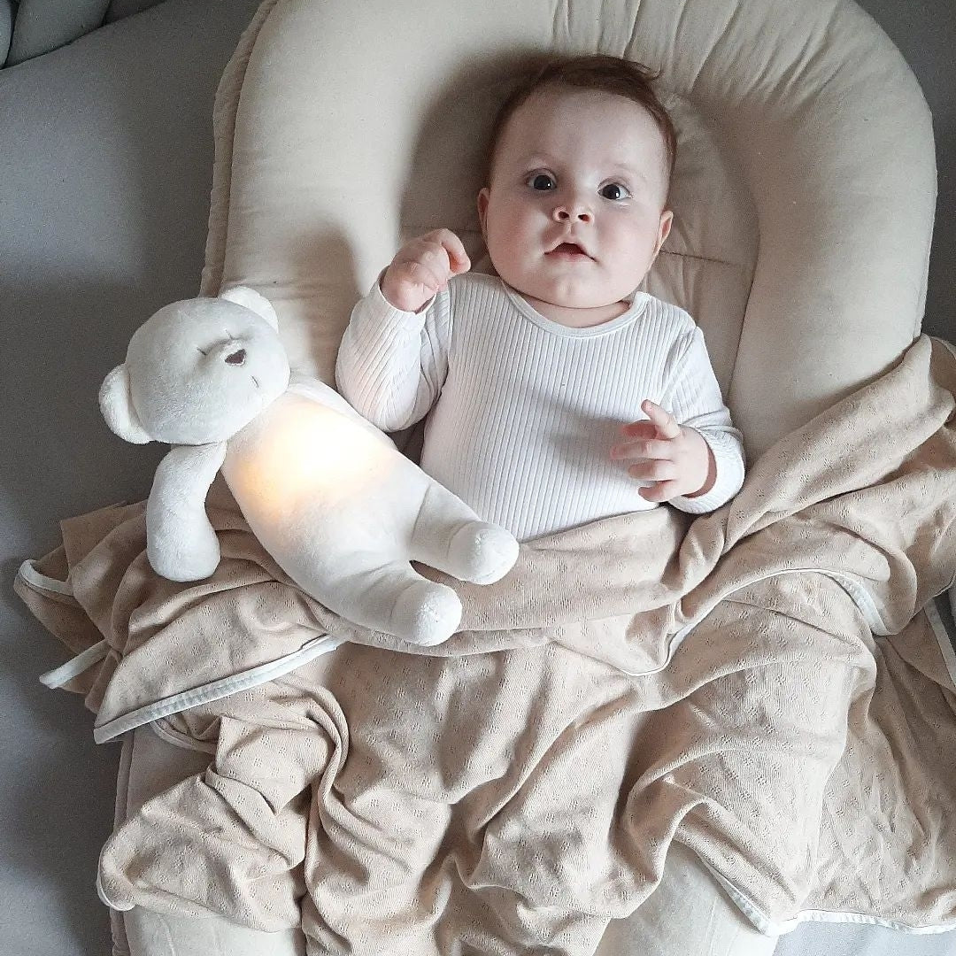 Moonie Humming Bear With Lamp - Cream – Lilpinetree