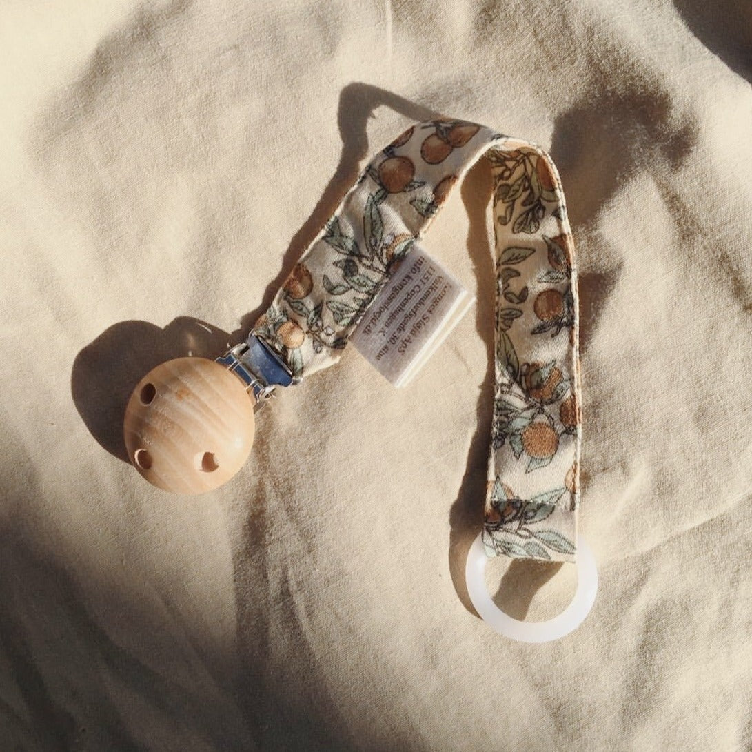 Konges Sløjd Pacifier Straps – Lilpinetree